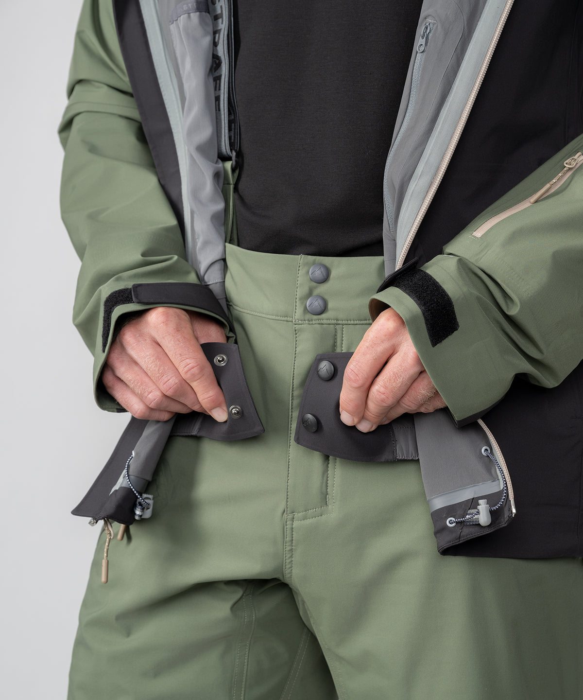 Pyramid 3L Shell Jacket - Strafe Outerwear